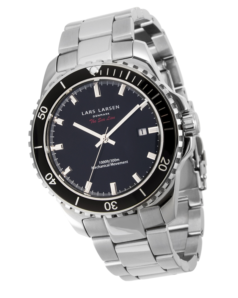 IN PICS: Lars Larsen Sea Lion divers watch range - WatchPro USA