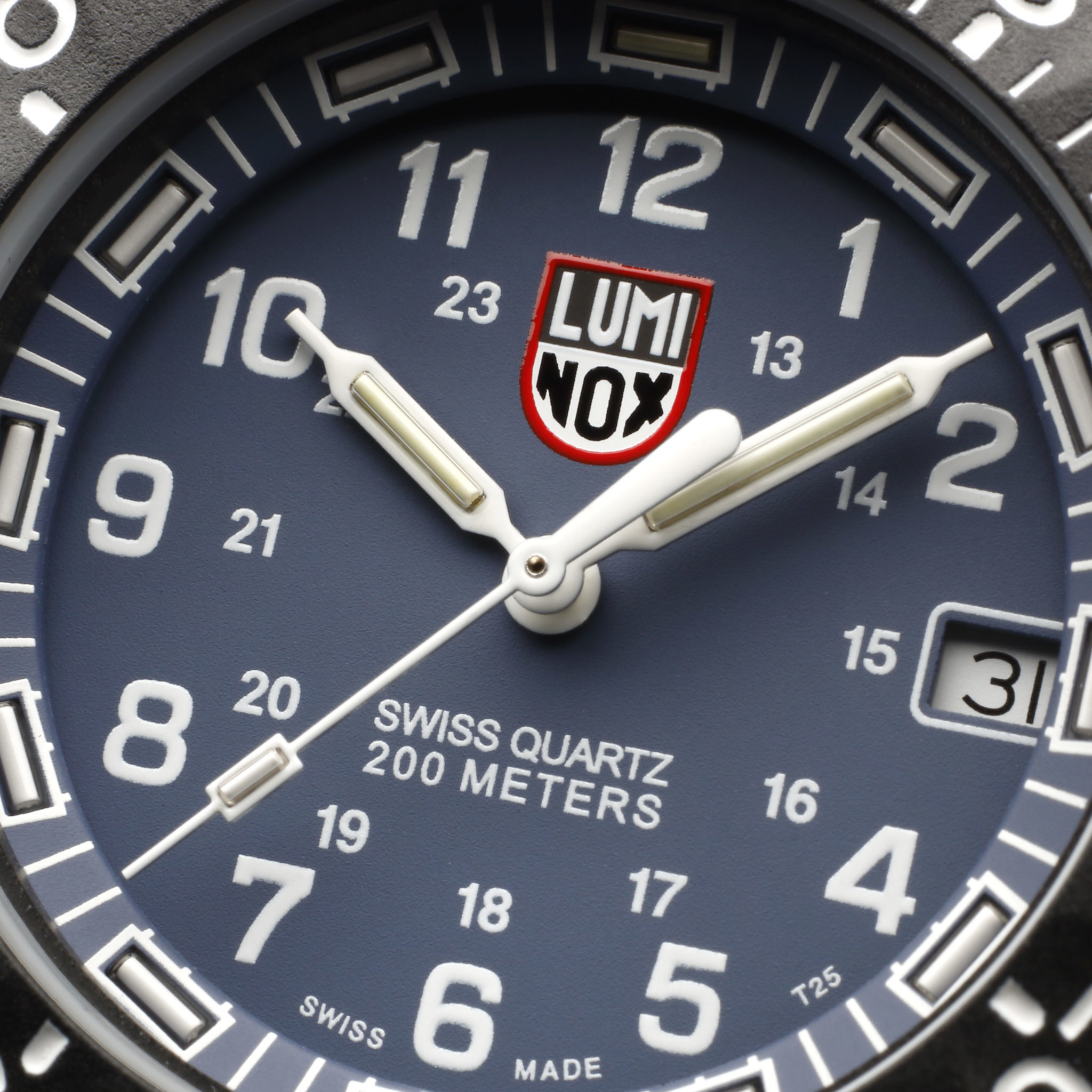 Luminox makes a second 2020 watch for the Navy SEALs Foundation ...