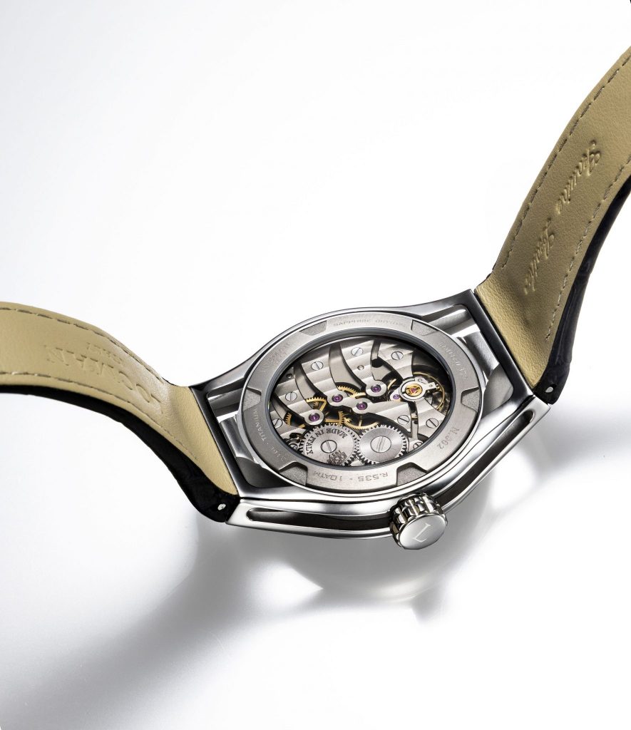 OISA 1937 presents its first movement mounted on a Locman - WATCHPRO USA