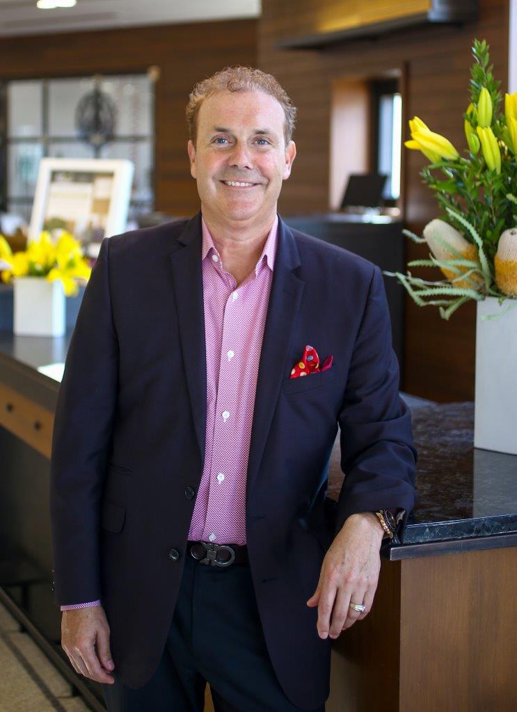 HOT 100 INSPIRING INDEPENDENTS: BJ Nichols — Reis-Nichols Jewelers ...