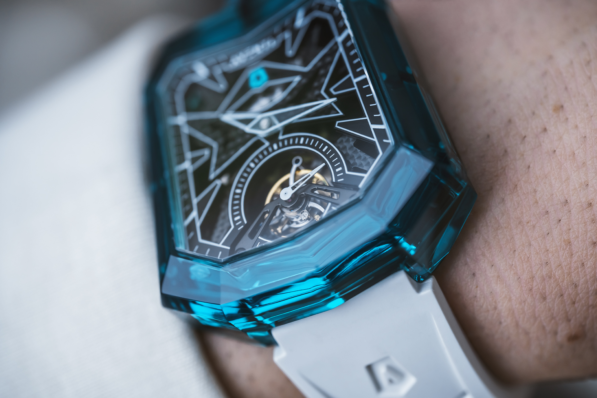 Aventi’s crafts architectural watch cases for the wrist - WATCHPRO USA